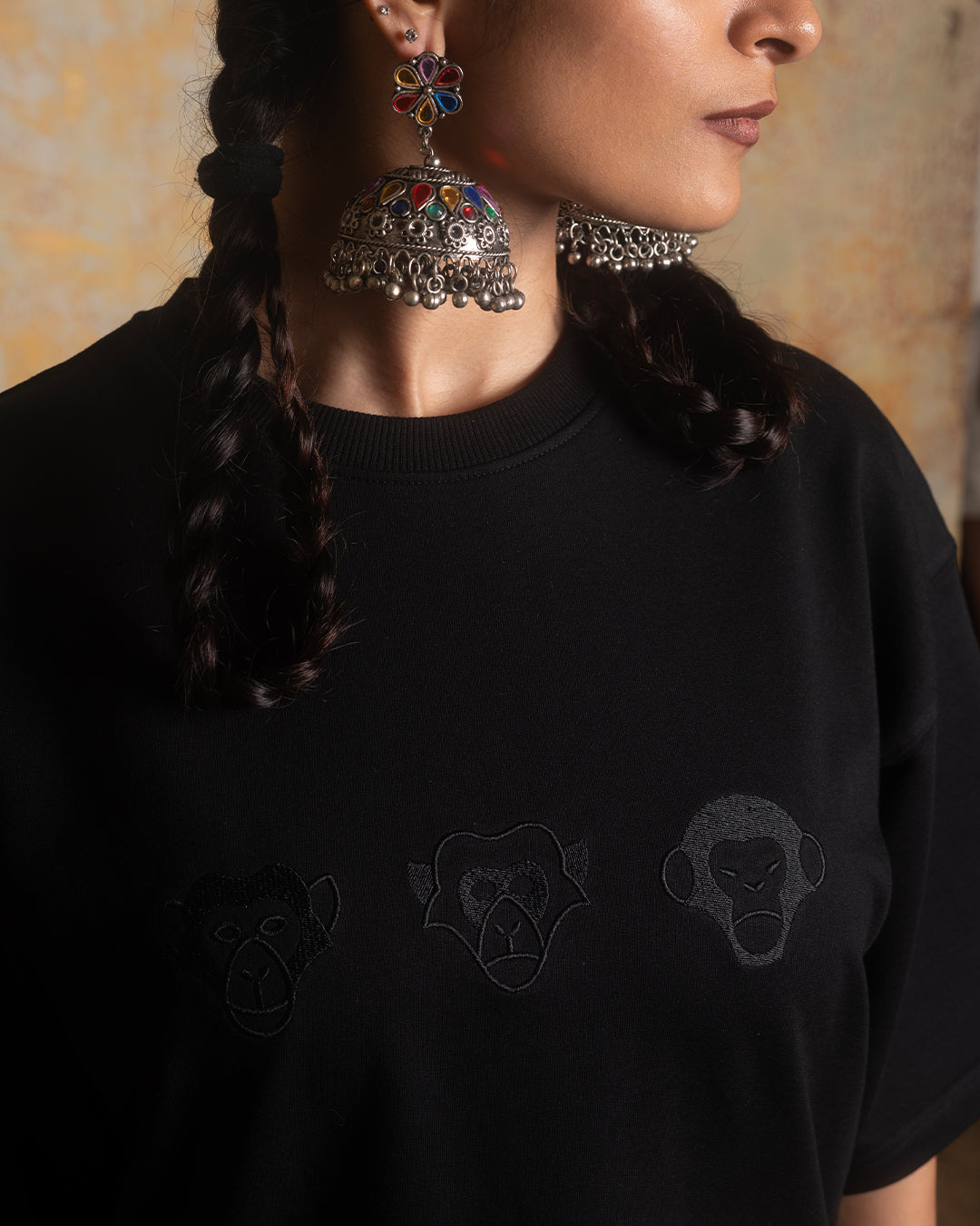 Tribe basic – Three Monkeys